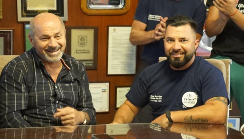 Mario Secco anunció un bono de fin de año de $100.000 para municipales ...