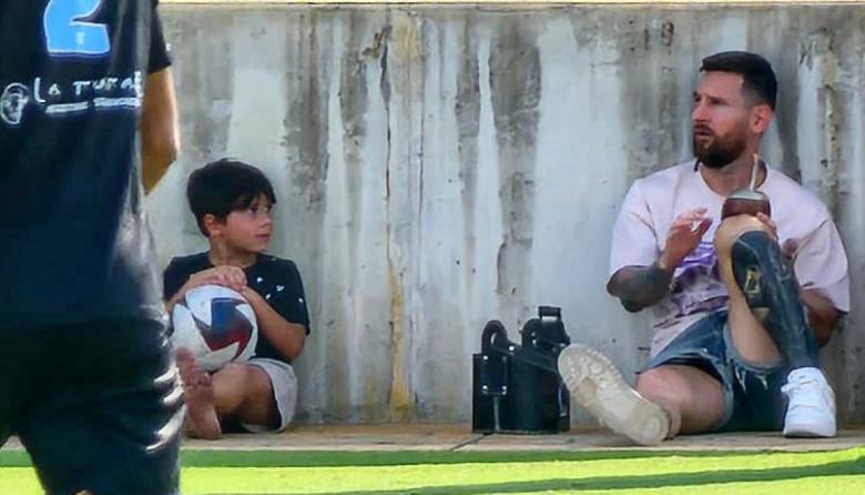 Messi estuvo presente en el debut de Thiago con la Sub 12 del Inter ...