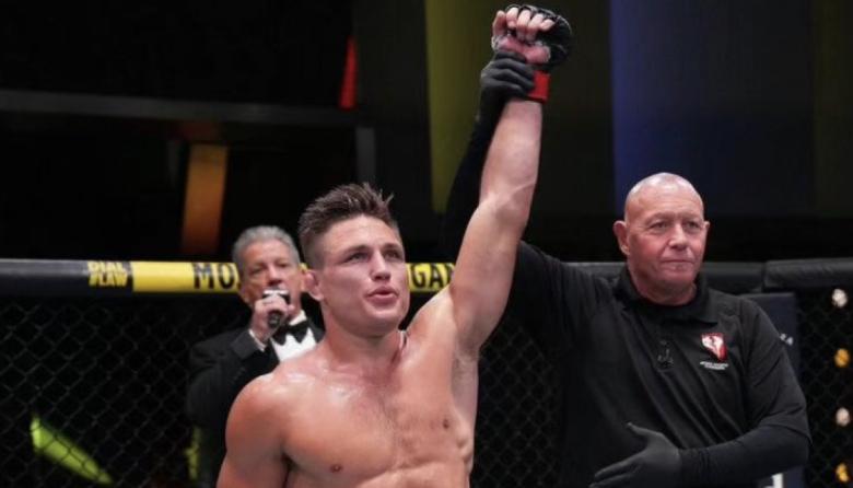 Drew Dober ganó por nocaut y se convirtió en el peleador con más ...
