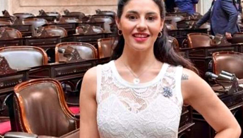 Marcela Pagano cruzó a Milei y cuestionó la reforma laboral en plena ...