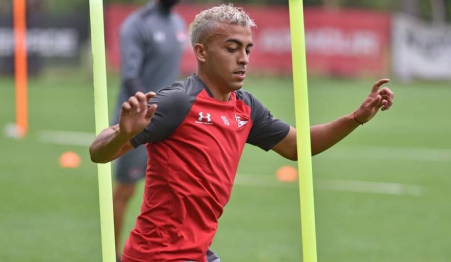 Lucas Rodríguez viajó hoy a México y jugará en el Xolos de Tijuana - En ...